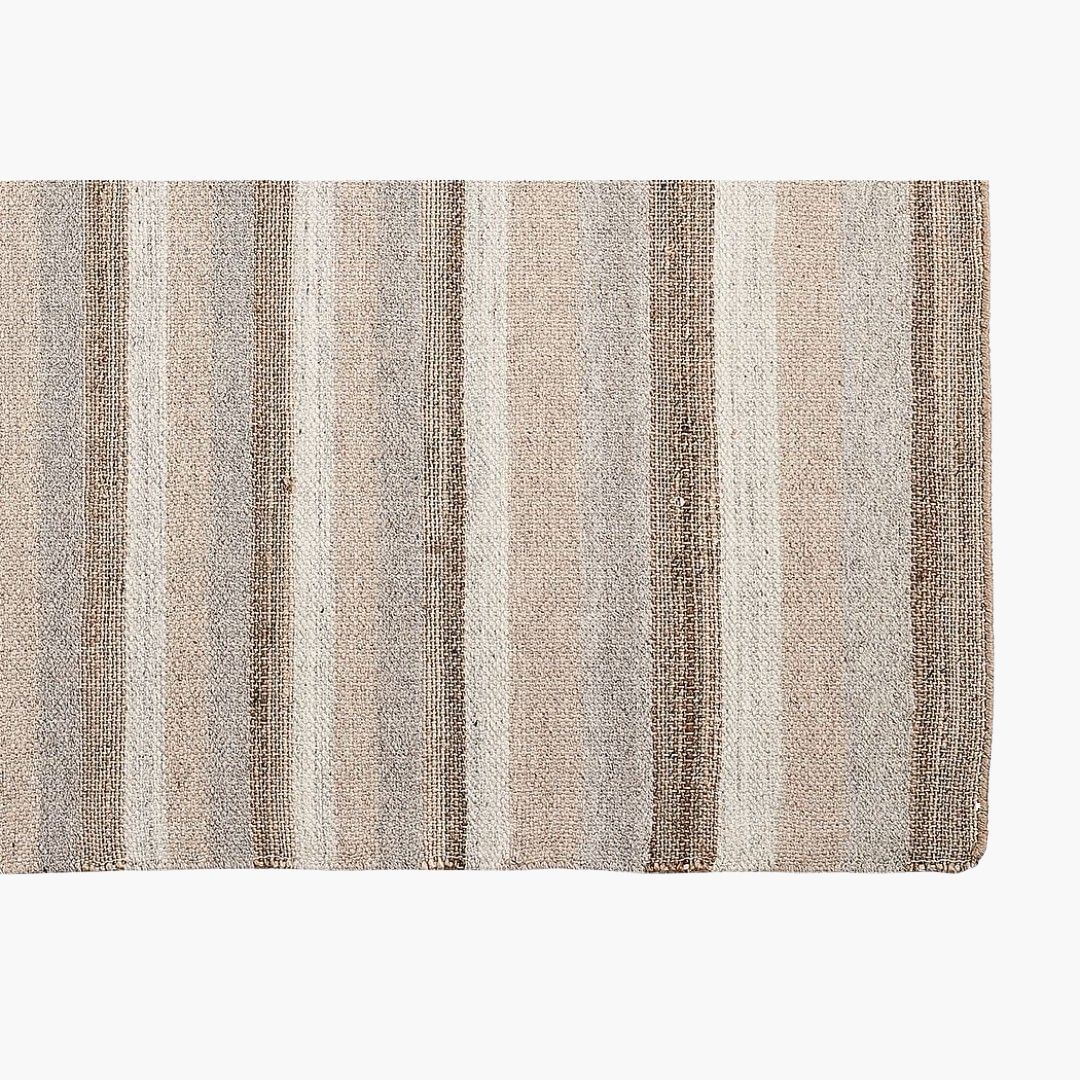 Buy Luxury Rugs in Bahrain | Marina Home Interiors